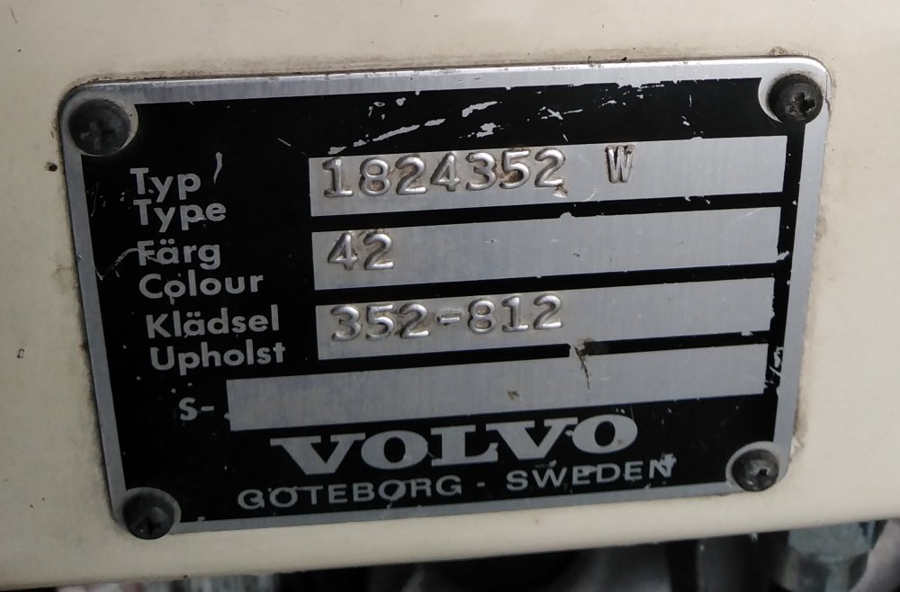 Volvo 1800E 1972 California white (42)