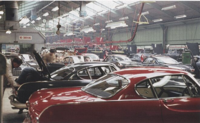 The P1800 assembly is transferred to Sweden - Volvo 1800 register