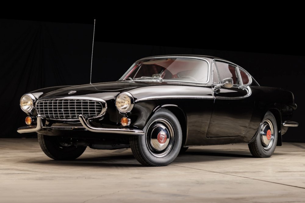 Convertibles by Irvin Gordon – Volvo 1800 Pictures and global register