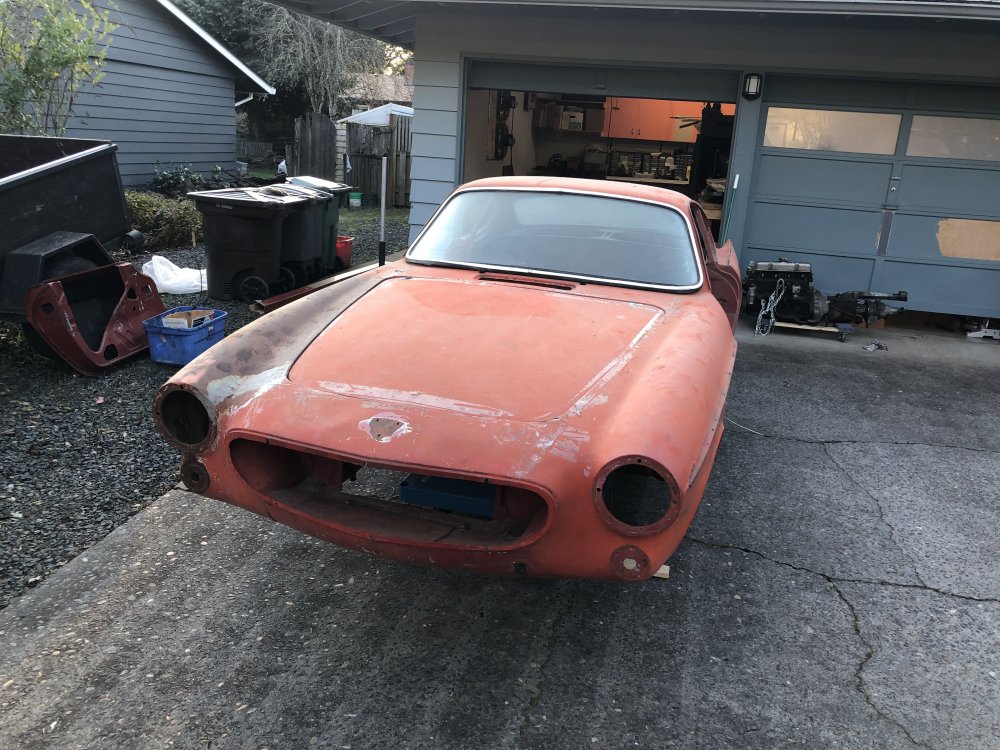 Convertibles by Irvin Gordon – Volvo 1800 Pictures and global register